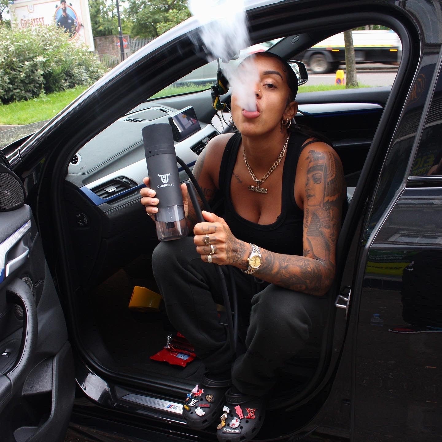 Chargeitshisha Uks Number 1 Portable Shisha/Portable Hookah Seller ...